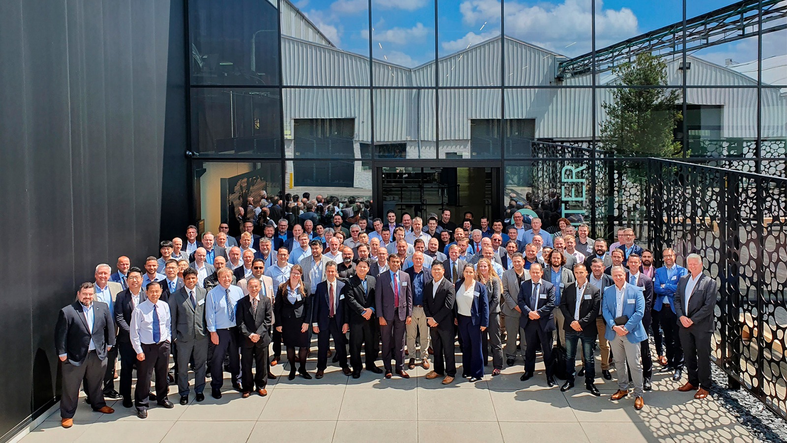 关于 LVD | LVD Group